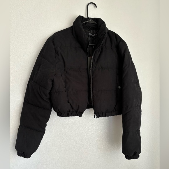 Jackets & Coats | Adorable Cropped Puffer Jacket Black Brand New With ...